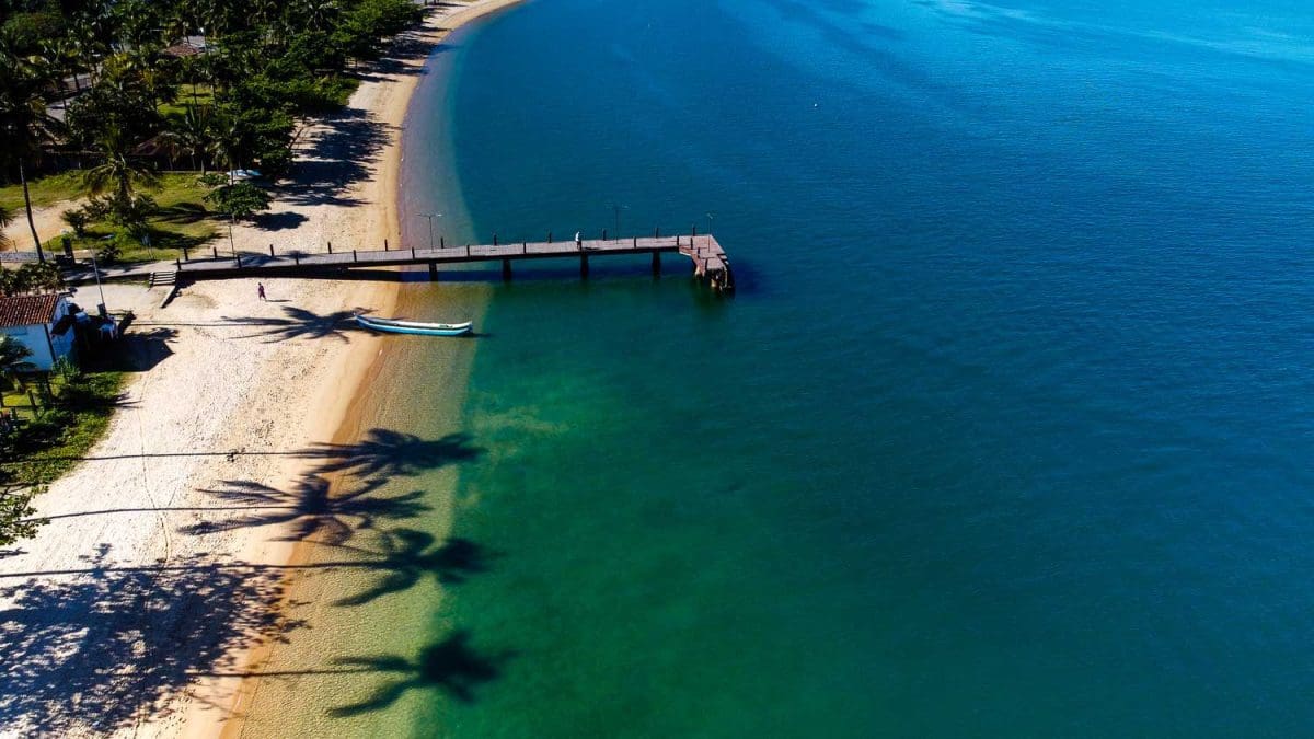 Praia do Pequeá - Descubra o paraíso à beira-mar