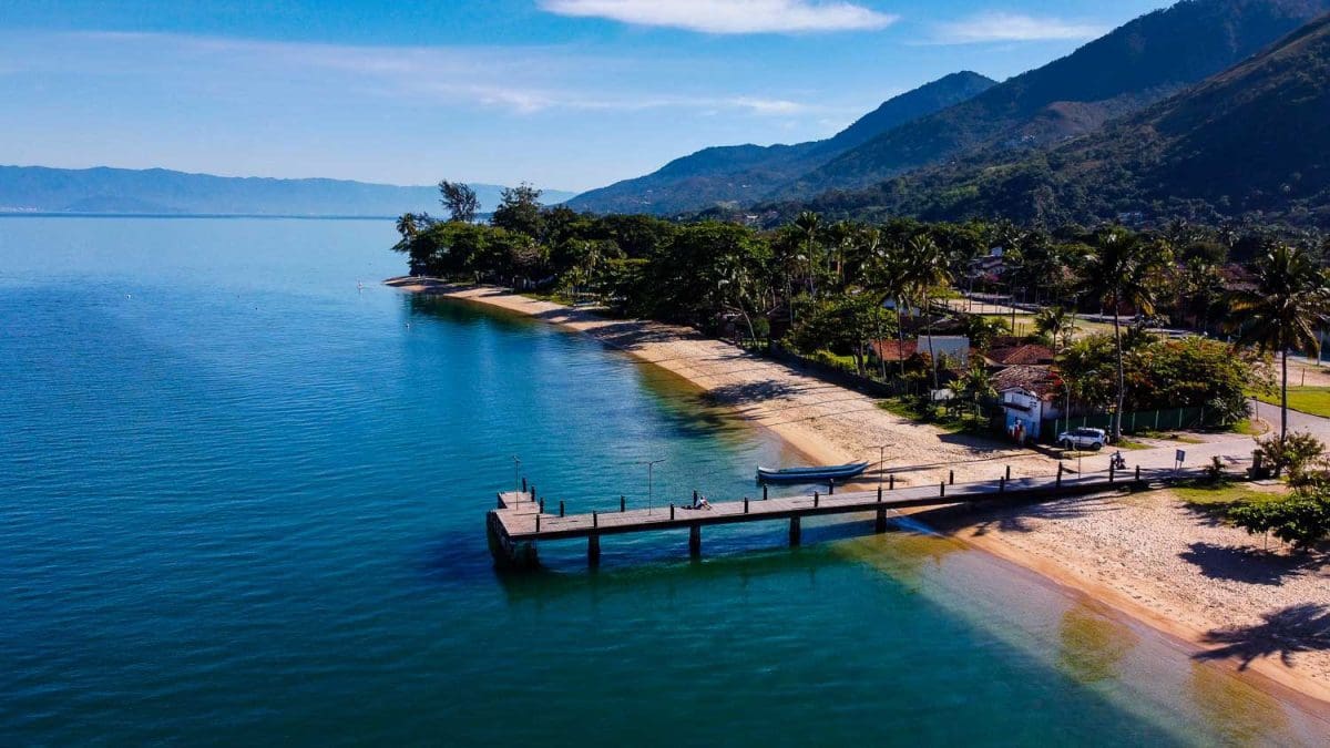 Praia do Pequeá - Descubra o paraíso à beira-mar